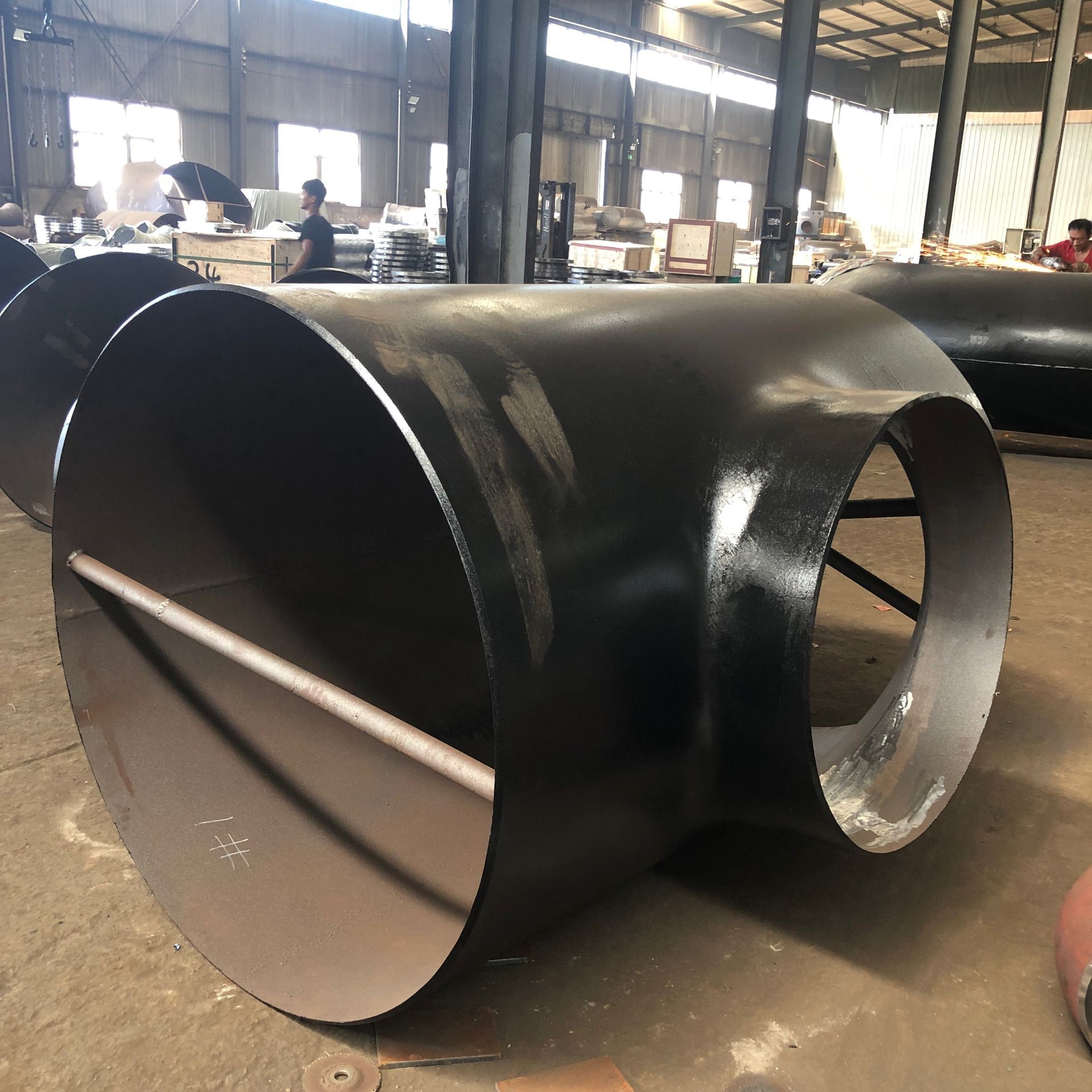 SCH5S Pipe Fitting Tee Asme B16.9 Astm A234 Wpb Equal